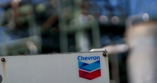 Ecuador deberá pagar 800 millones a Chevron tras fallo en Corte ...